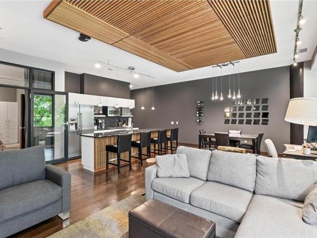 5601 Smetana Dr Unit 208, Hopkins, MN 55343