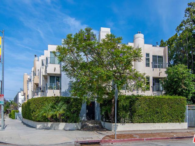 5601 W Olympic Boulevard 301