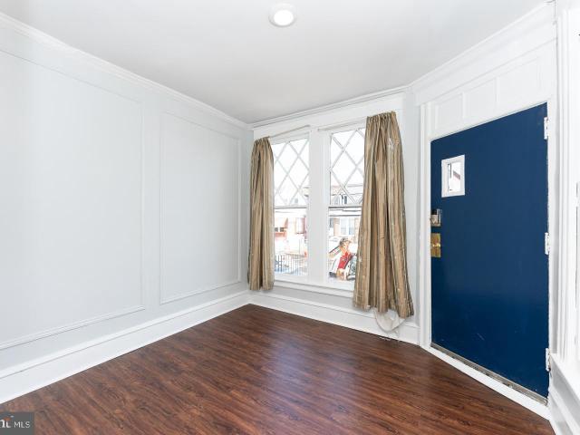 5602 N 10th St, Philadelphia, PA 19141 | MLS #PAPH2613
