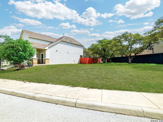 5602 Chestnut Xing