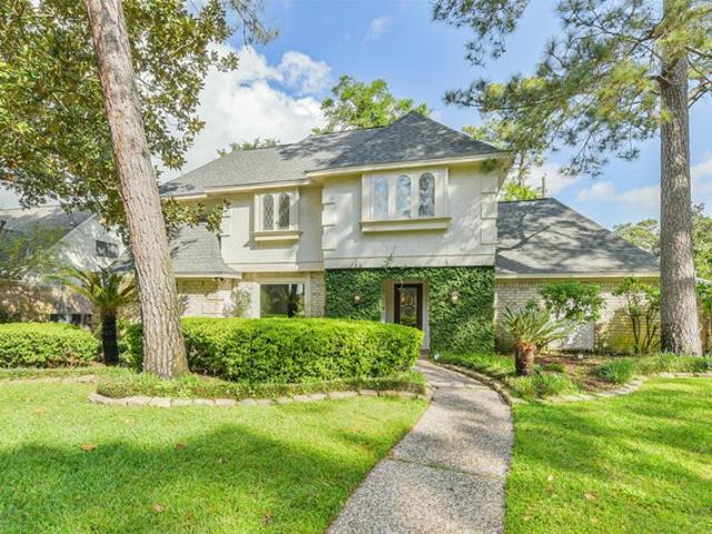 5602 Green Springs Dr, Houston, TX 77066