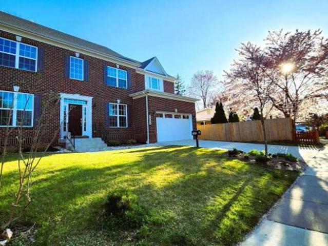 5602 Grosvenor Ln, Bethesda, MD 20814
