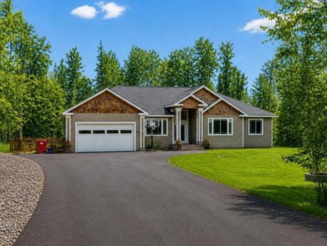 5603 N Huckleberry Dr, Wasilla, AK 99654