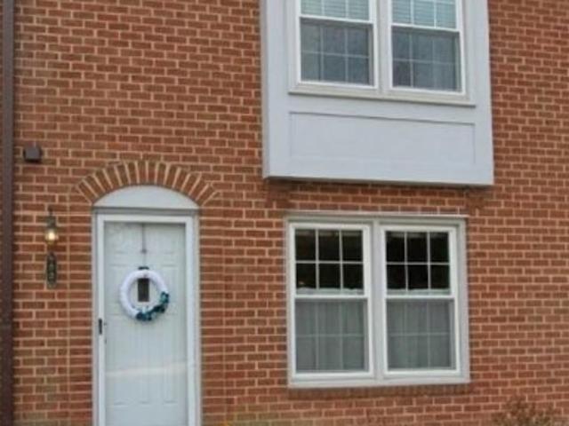 5603 Independence Cir, Alexandria, VA 22312