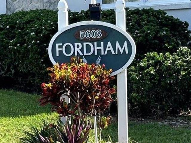 5603 80th St N #310, Saint Petersburg, FL 33709