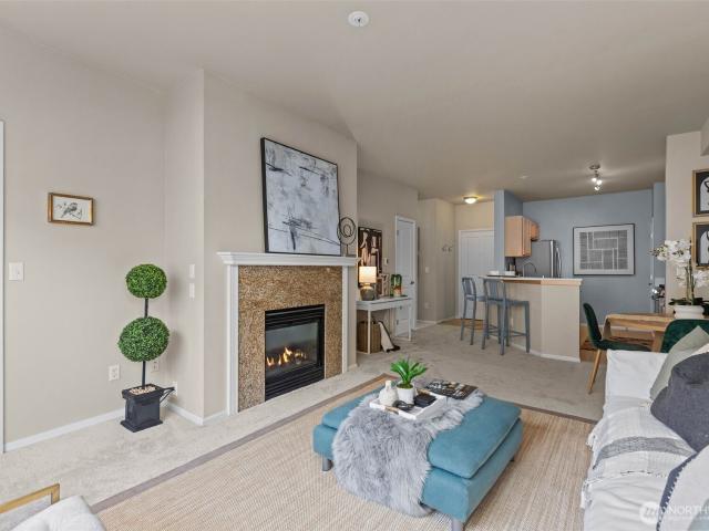 560 225th Lane NE # B202