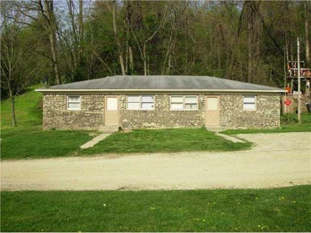 $560 / 2br Duplex apt. Martinsville map
