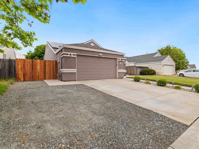 560 Anderson Way