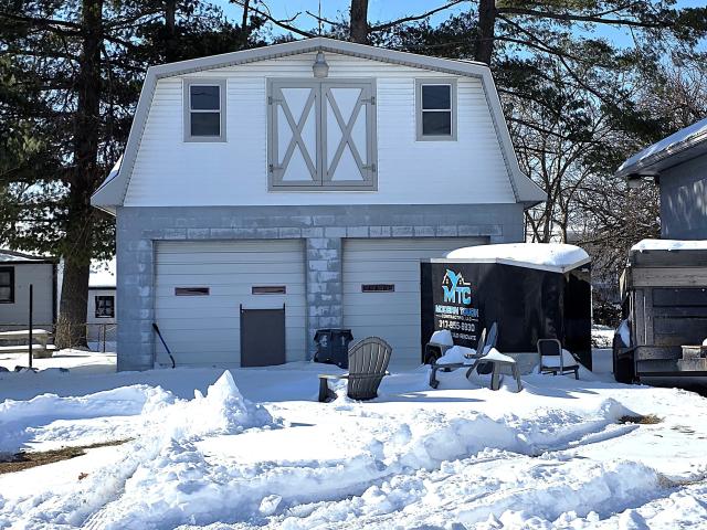 560 Bridge Street