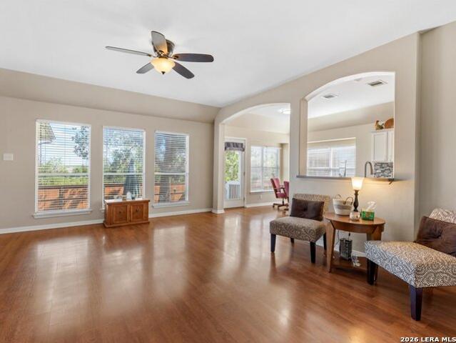 560 Ginsberg Dr