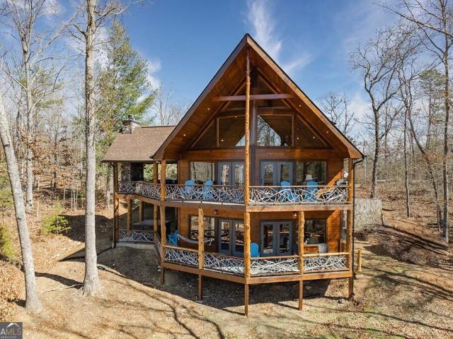 560 Endless View Road
