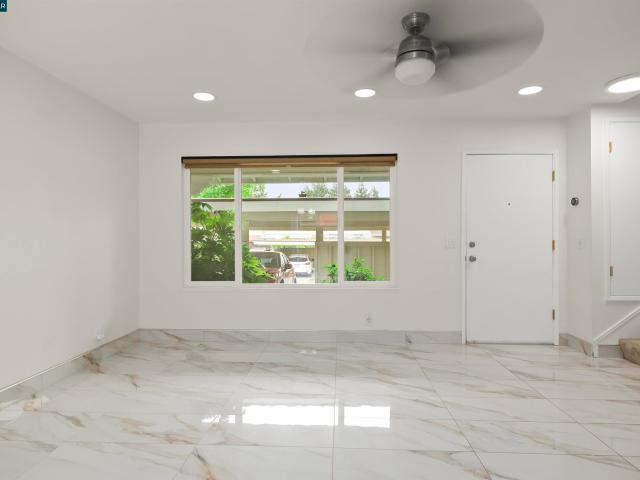 560 La Copita Ct