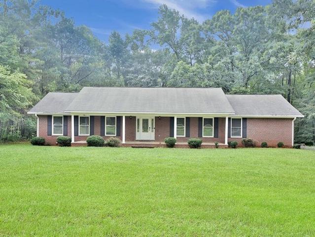 560 Lee Rd # 246, Salem, AL 36874