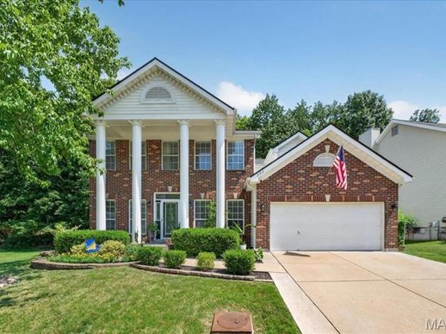 560 Legends View Dr, Eureka, MO 63025