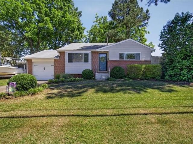 560 N Witchduck Rd, Virginia Beach, VA 23462