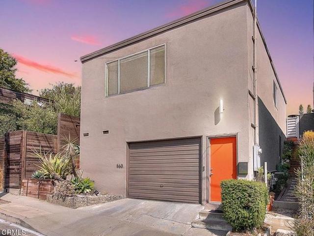 560 Neva Pl, Los Angeles, CA 90042