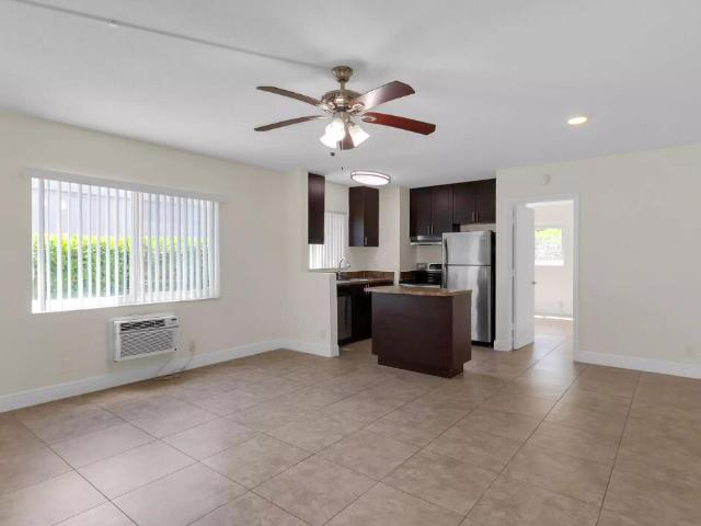 560 NE 46th St, Unit 8, Boca Raton, FL 33431 | MLS #R11168