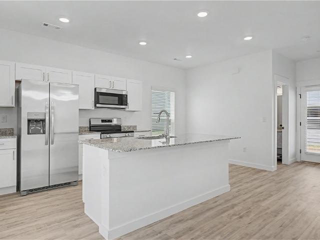 560 Solar Street