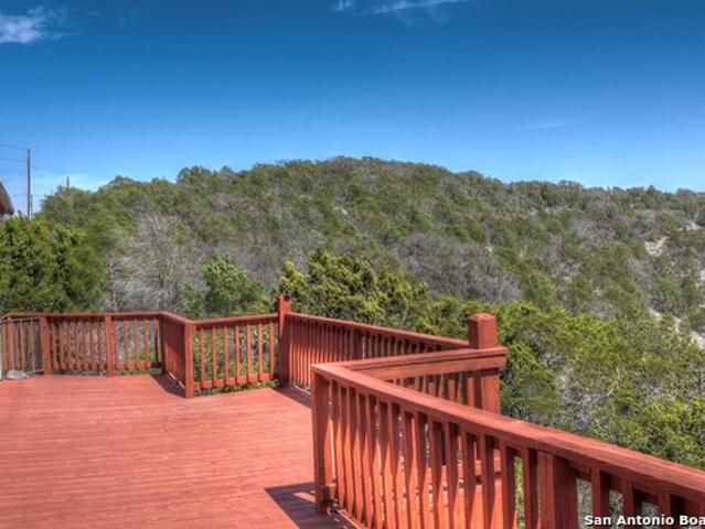 560 Pine Mountain