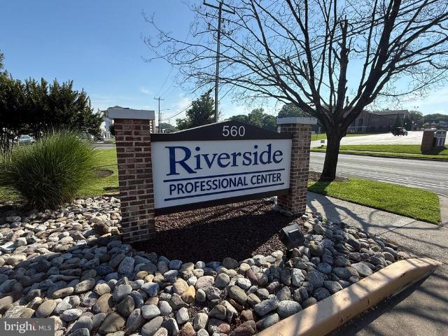 560 Riverside Drive # B103