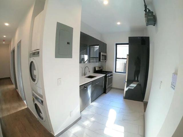 560 W 163rd St Room in 4 Bed/2 Bath No Deposit