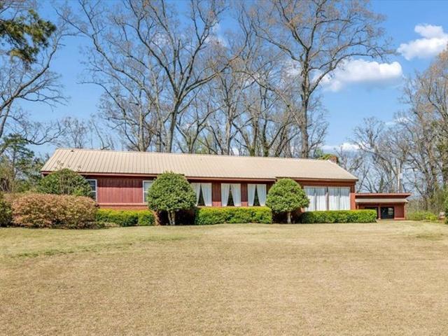 560 W Woodland Heights Dr, Holly Springs, MS 38635