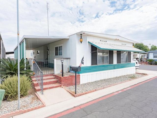 560 W Pleasant Ave Spc 43, Tulare, CA 93274