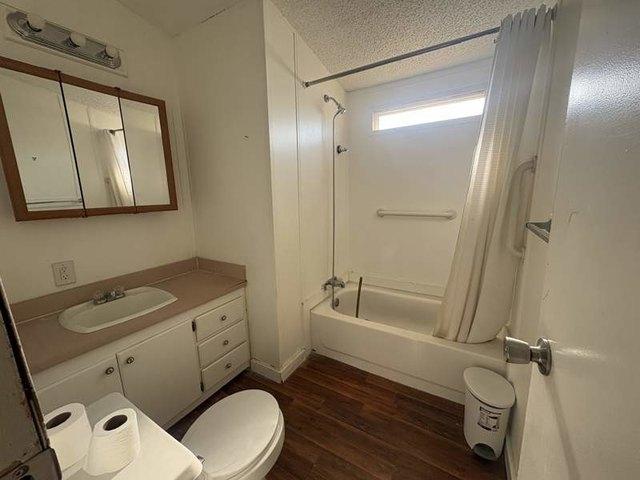 560 W Pleasant Ave Spc 57, Tulare, CA 93274
