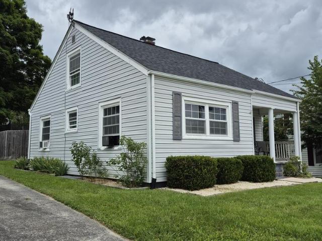 560 W Spiller St