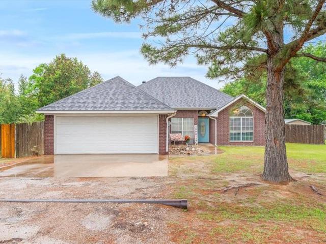 560 Washington St, Van, TX 75790