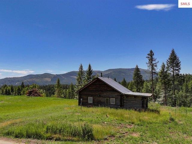 560 Terry Trl, Priest River, ID 83856