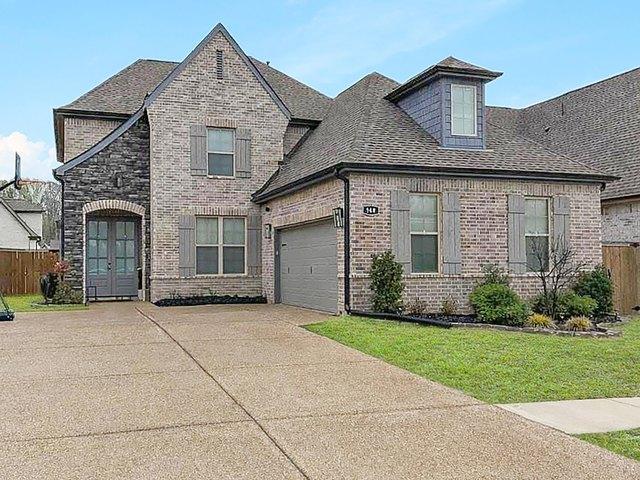 560 Tucker View Dr, Cordova, TN 38018