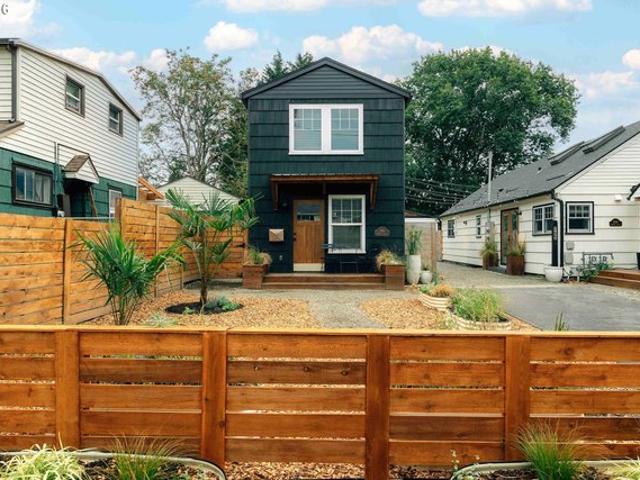 5614 NE Simpson St, Portland, OR 97218