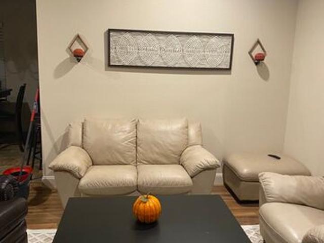 5614 Champions Hill