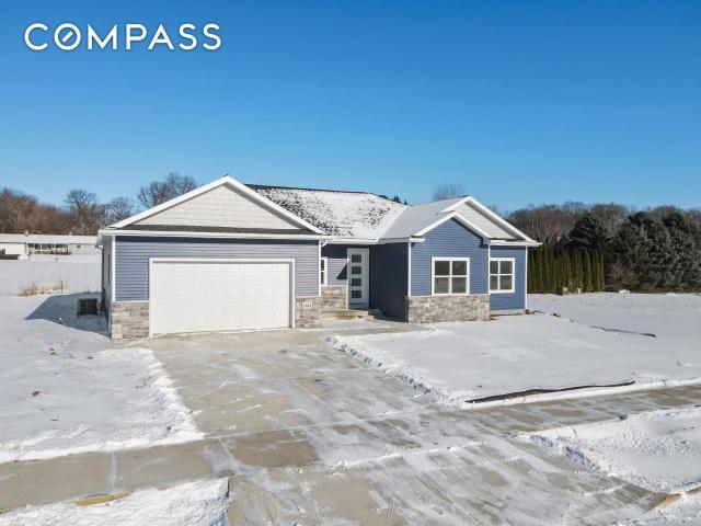 5614 Glorious, Madison, WI