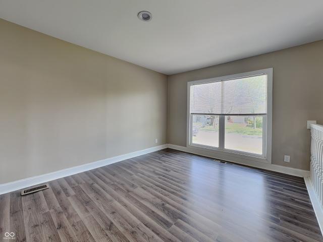 5614 Regency Drive