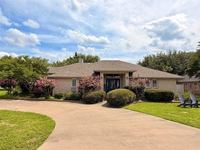 5614 Wedgefield Rd, Granbury, TX 76049