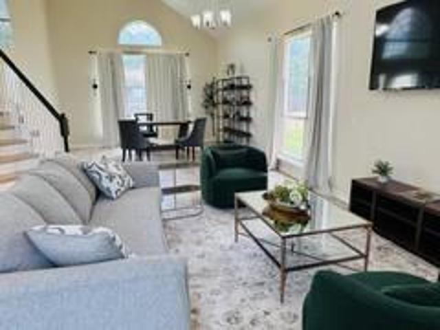 5615 Andalusia Way