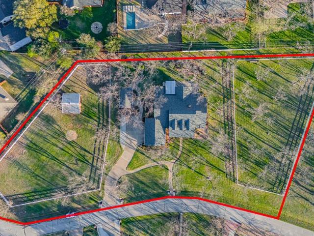 5615 Equestrian Ct, Granbury, TX 76049 | MLS #21195