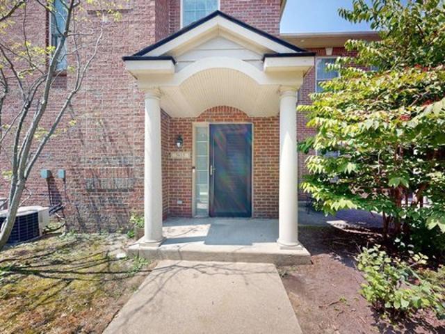 5615 Hampshire Ln, Ypsilanti, MI 48197