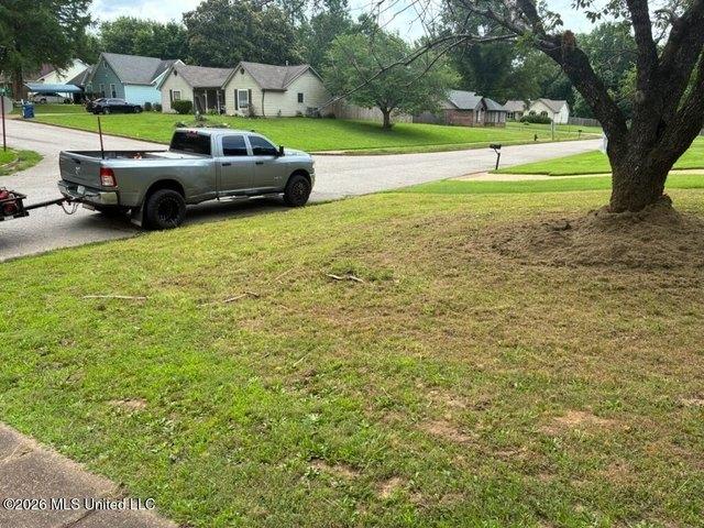 5615 Ingleside Dr, Horn Lake, MS 38637