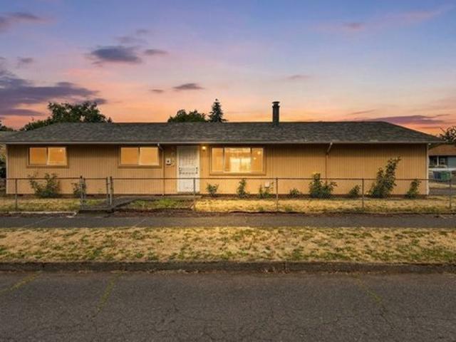 5615 SE 97th Ave, Portland, OR 97266