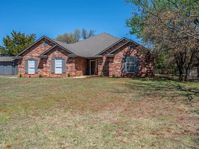 5615 Spring Haven Dr, Blanchard, OK 73010