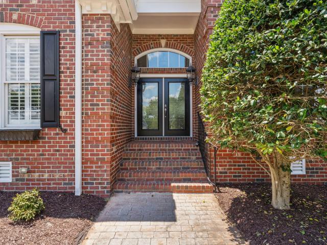 5616 Maggie Run Lane