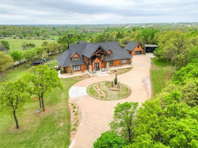 5616 New Canaan Rd, Edmond, OK 73034