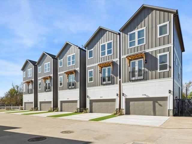 5616 Azores Ln, Houston, TX 77091