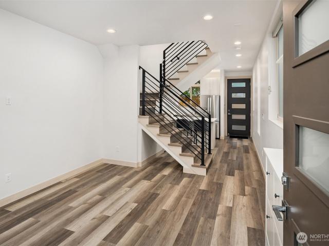 5616 California Ave SW, Unit C, Seattle, WA 98136 | MLS #2468 | Compass