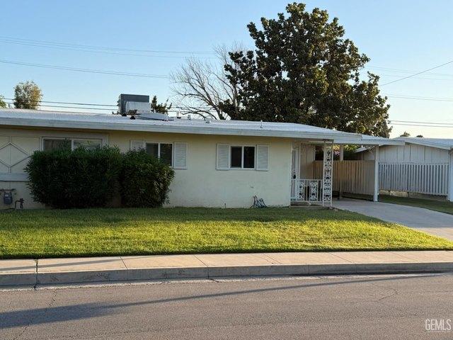 5616 Sundale Ave, Bakersfield, CA 93309