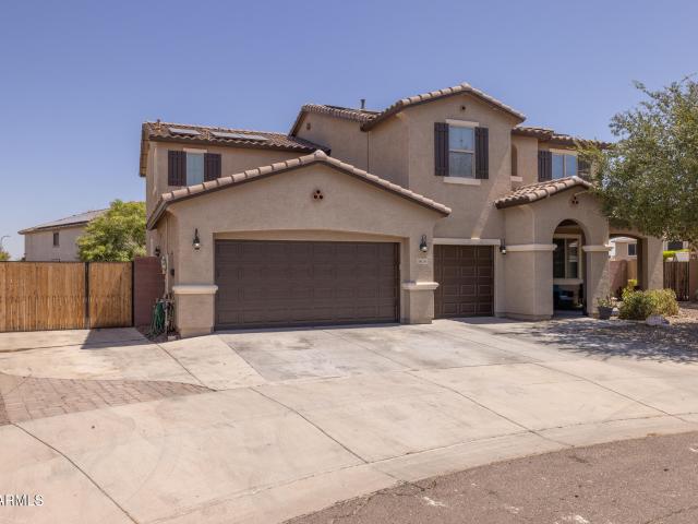 5616 W GWEN Street