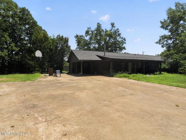 5617 County Road 118